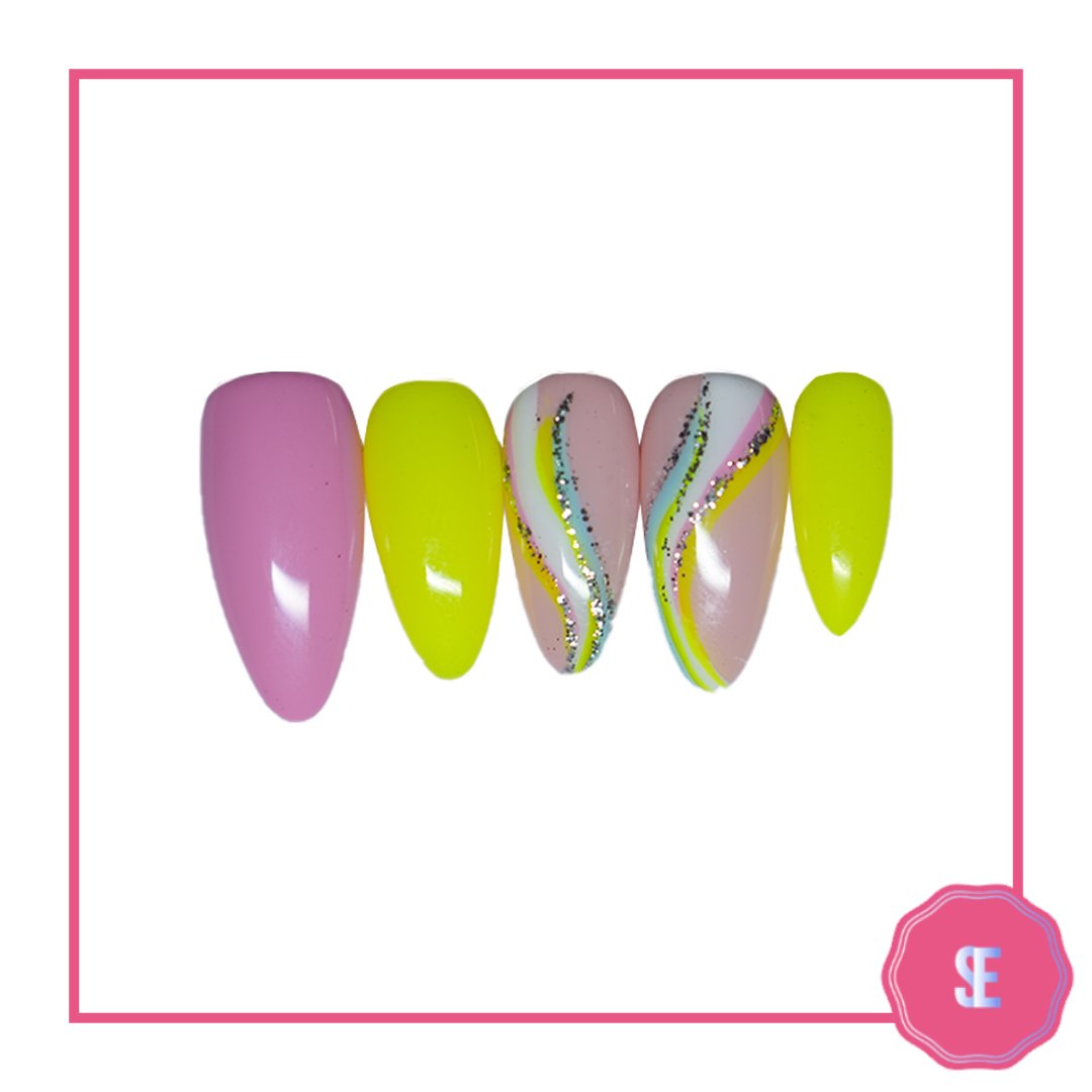 Multifaceted Press On Nails - SOEZI Dazzling Design
